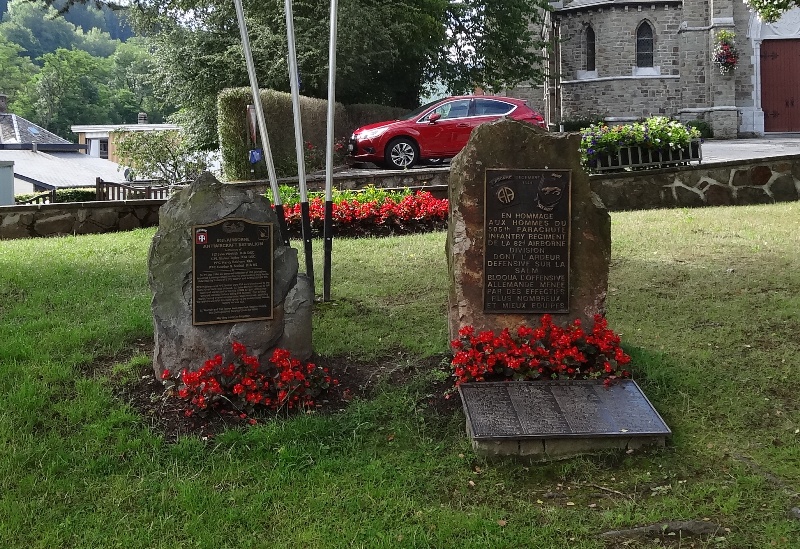 Trois-Ponts - Stèles en hommage au 80th Airborne Antiaircraft Battalion ...